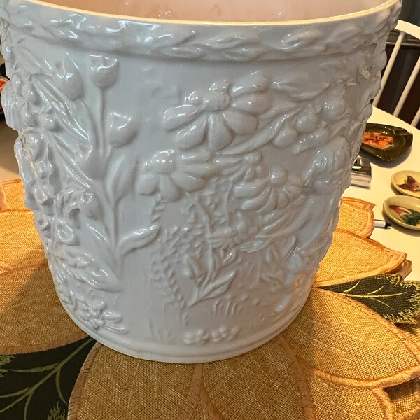 1980 Schmid Ceramic Bell, Sister Berta Hummel 1929 Illustration Parade ...