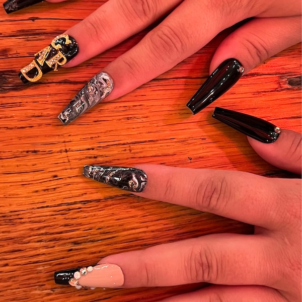 GUTS Tour Nails - Etsy