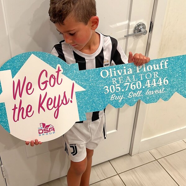 Glitter Just Sold Key Photo Prop: Custom Realtor Gift, PVC - Etsy