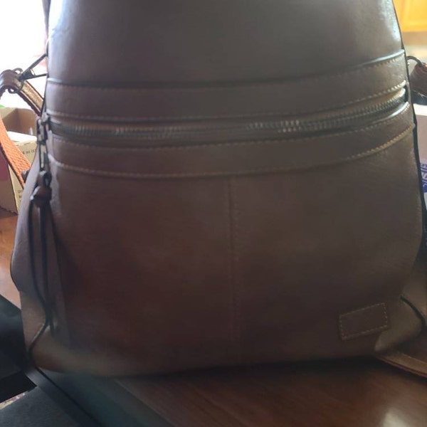 CHARIS Convertible Bag, 2-in-1 Backpack Handbag, Trendy Vegan Boutique ...