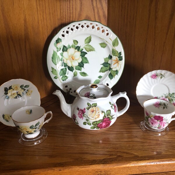 Cottagecore Colorful Floral Plate Wall Set, 8 Eclectic Plate Collection ...