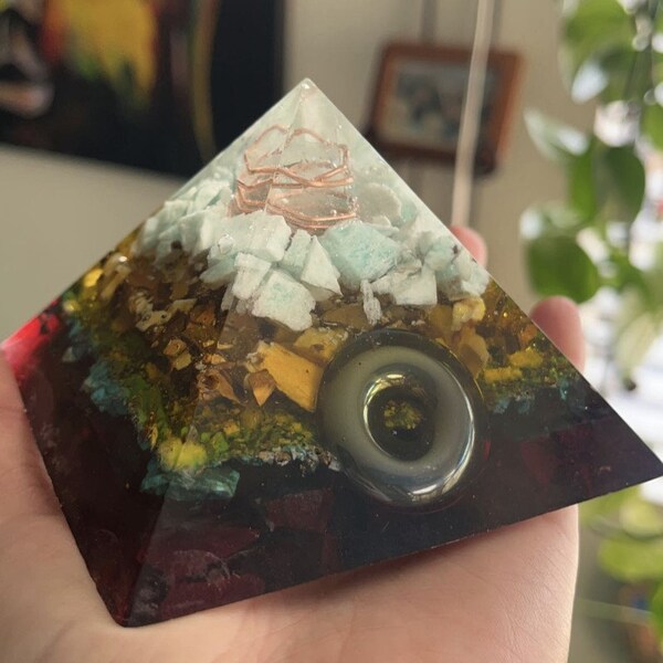 MEGA 2ft Tall 50+lb Orgonite Pyramid Crystal Lamp - Etsy