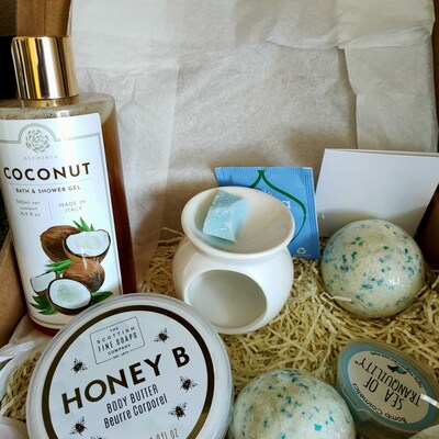 Very Berry Foot Spa Gift Set. Foot Pamper Box. Birthday Gift - Etsy