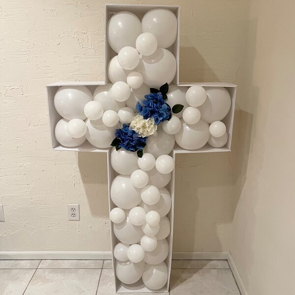 Cross From Balloons, Cross Mosaic From Balloons, Easter Mosaic Balloons ...