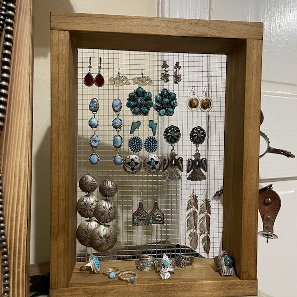 Free Standing Earring Holder, Chicken Wire Jewelry Organizer, Mesh ...