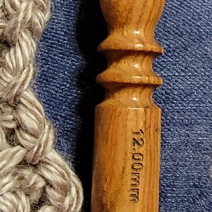 Chess Ergonomic Wood Crochet Hooks, Sizes 1m to 10mm, Ethically ...