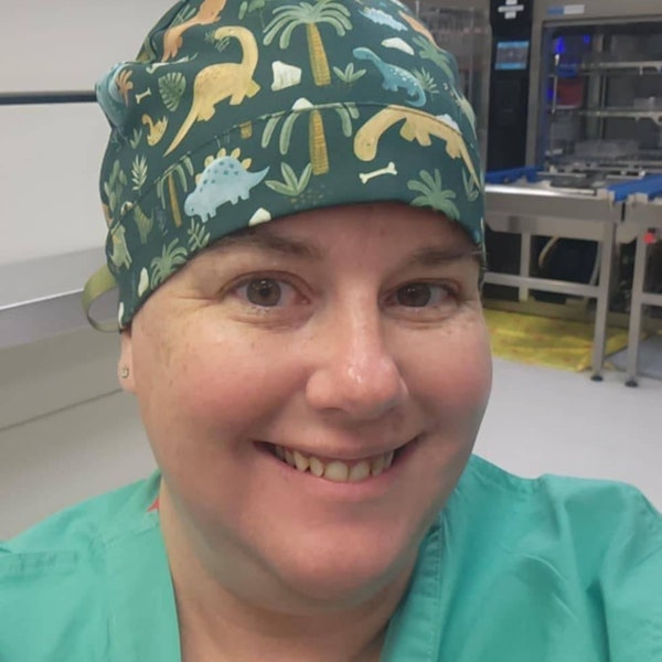 Rifle Paper Co Scrub Cap Wild Rose Cream Metallic Adjustable Hair Pouch ...