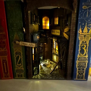 Hobbit / LOTR Themed Book Nook Shelf Insert DIY Alley Book Nook Kit ...