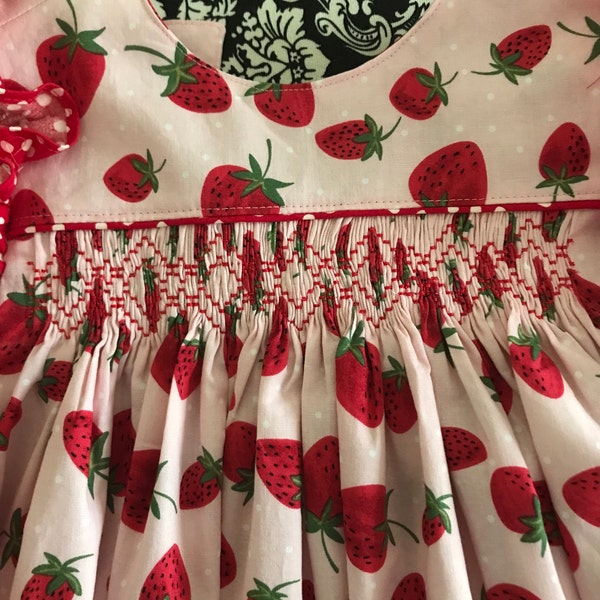 Christmas Train- Machine Smocking - Etsy