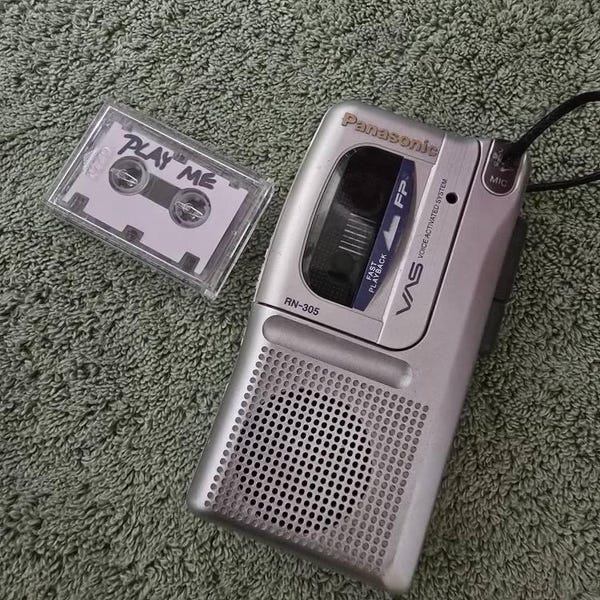 Saw I Microcassette Player With Tapes (functional) Movie Replica - Etsy