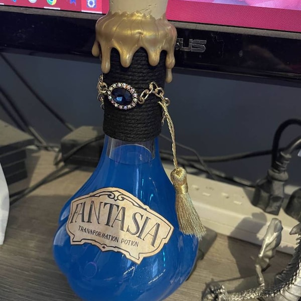 FINAL FANTASY Inspired FANTASIA Potion Bottle With Magical Swirling ...