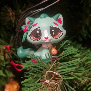 Littlest Pet Shop OOAK Custom Snow Fox With Christmas Sweater Lps ...