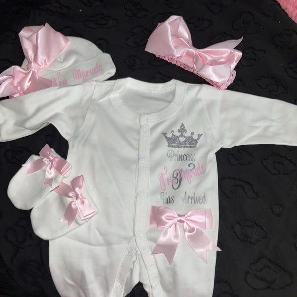 Newborn Baby Boy Homecoming Set, Any Name Sleepsuit / Babygrow Hat ...