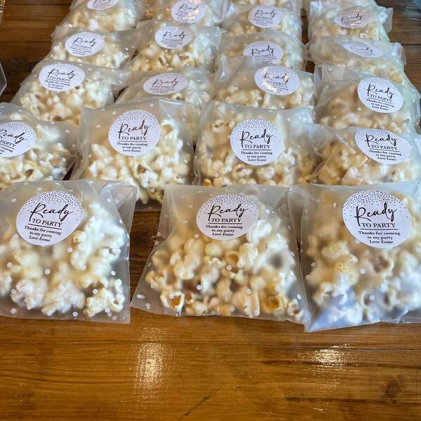 Fill Your Own Popcorn Favours // Baby Shower Favours // Ready to Pop ...