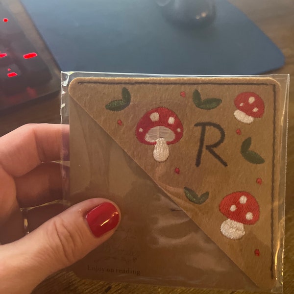 A to Z Letter Bookmark - Personalized Embroidery Felt Bookmarks- Corner ...