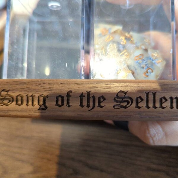 Custom DND Character Display Pedestals ~ Dnd Player Gifts ~ Dnd ...