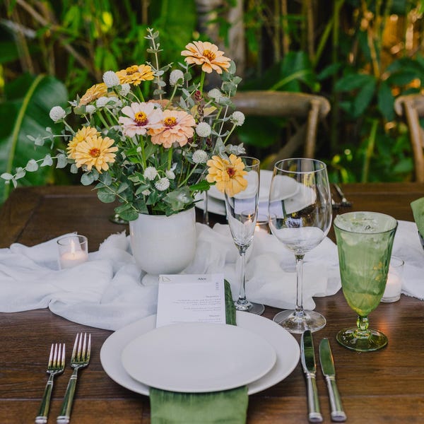 Round Acrylic Styling Blocks - Wedding Flat Lay Kit - Modern Display ...