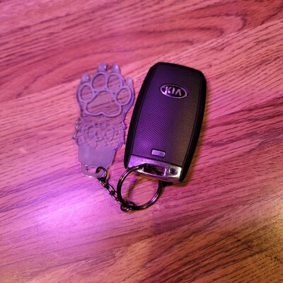 Mini Glow Paw Keychain / UV Glowing Furry Fandom Paws - Etsy