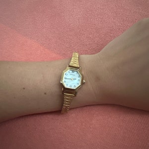 Vintage Women's Gold Tone Watch, Quartz Women's Watch, Thin Ladies ...