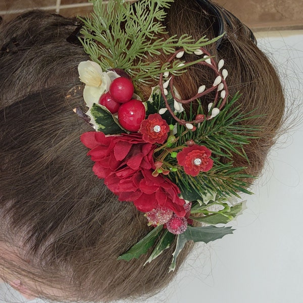 Holly Leaf Crown,winter Head Piece,holly Berries,bridal Wreath ...