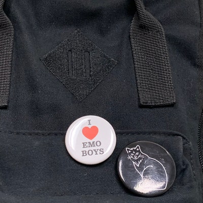 Customized I Heart Buttons, I Love your Text Here 1.25 or 2.25 Pinback ...