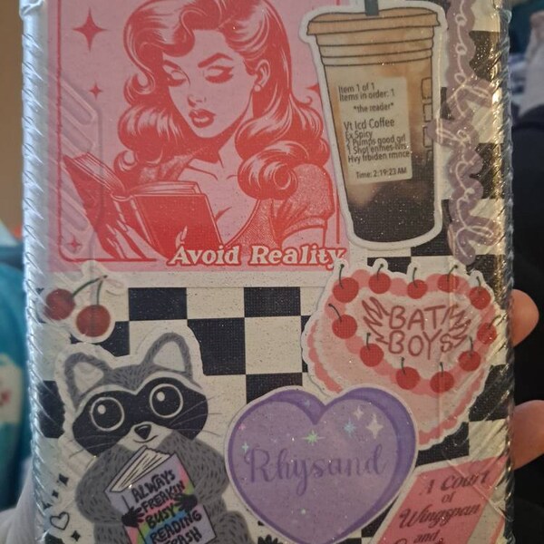 Emotional Support Kindle SVG and PNG | Bookish PNG | Bookish Designs ...