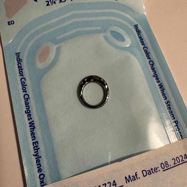 00G/0G/2G/4G/6G/8G/10G/12G/16G/18G/20G Black Implant Grade Titanium ...