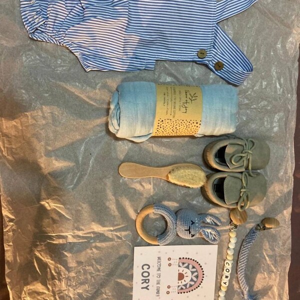 Newborn Baby Boy Gift Box, Welcome Baby Gift Set, Baby Shower Gift ...