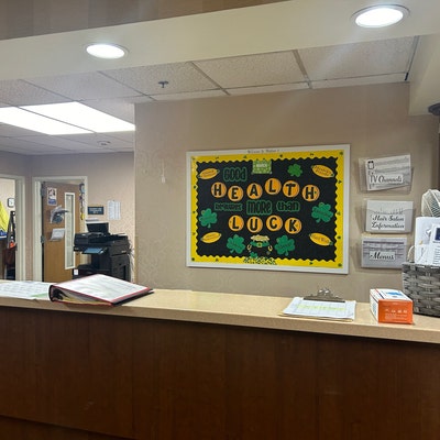 When to Visit the Nurse/7 B's Clinic Sign for School Nurse, School ...