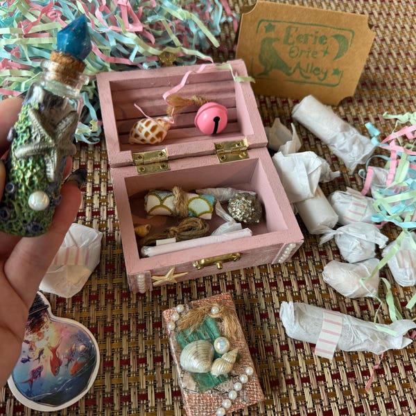 Ostara Deluxe Altar Kit Lilith Equinox Solstice Witchcraft Box Pastel ...