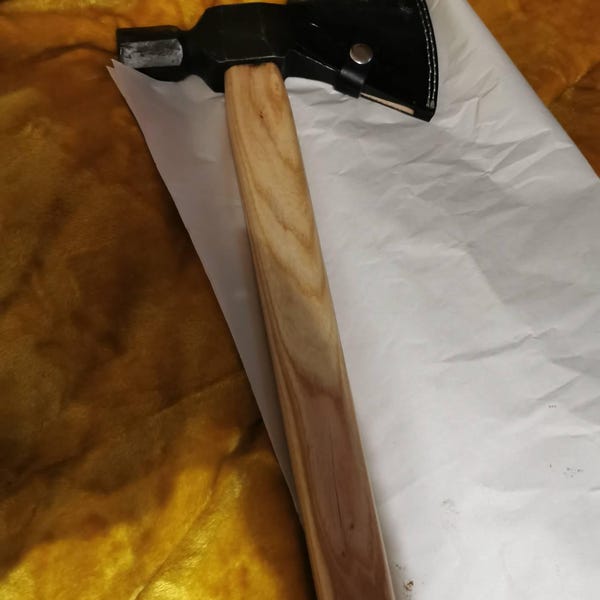 Hand-forged Viking Axe With Hammer Poll – Walnut Handle, Leather ...