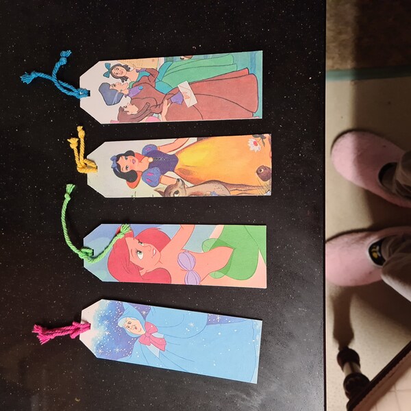 Set of 5 Cartoon Character Bookmarks - Etsy