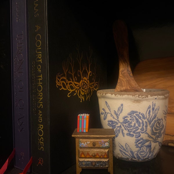 ACOTAR Archeron Sisters Dresser Artists Design - Etsy