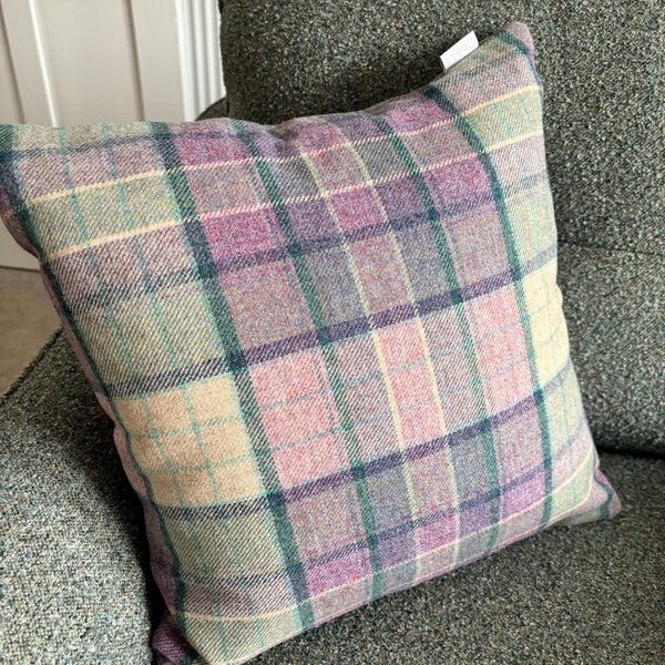 Wool Fabric Craft Bundles, 100% Wool, Check/plaid. Offcuts & Remnants ...
