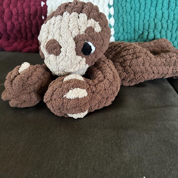 SYDNEY SLOTH / Full Video Tutorial / Finger Knit Sloth Snuggler ...