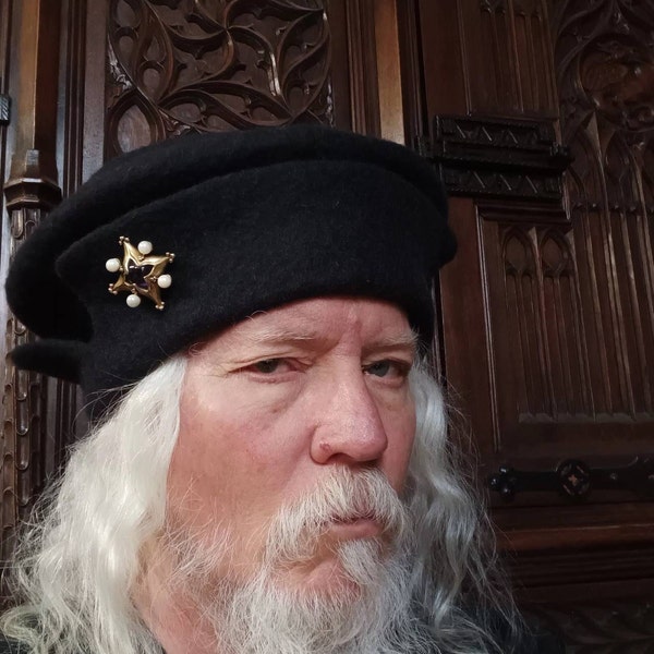 Men's Medieval Felted Woolen Hat of King Richard, Thomas More ...