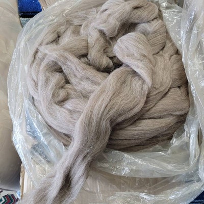 22 Lb Wholesale Wool Roving, Natural Un Dyed White Wool Top Fiber ...