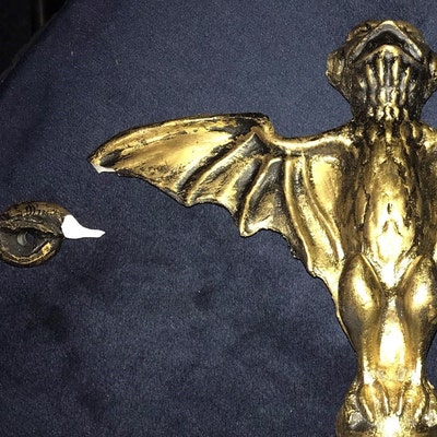 Full Scale Toad Queue Statue - Etsy