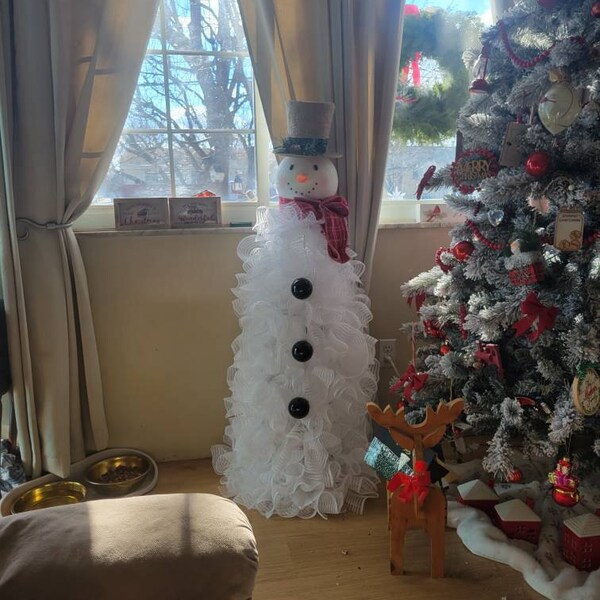 Snowman Tree DIY, Christmas Tree Mesh Tutorial, Snowman Video Tutorial ...