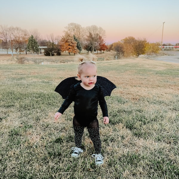 Black Distressed Bat Wings// Wearable Bat Wings for Kids// Bat Wings ...