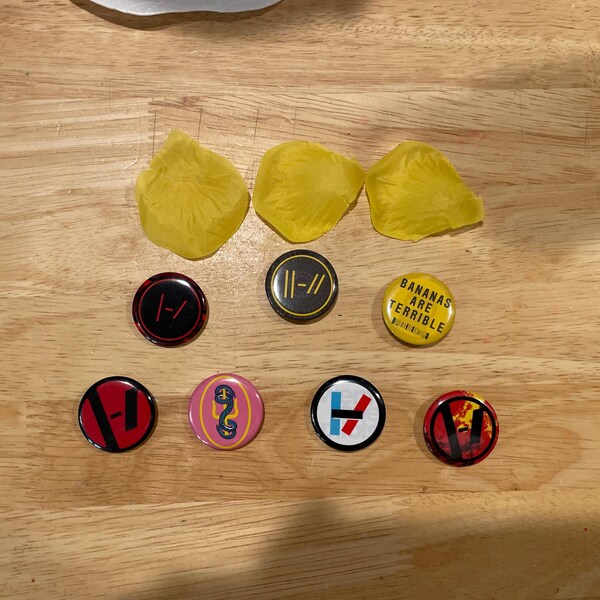 Twenty One Pilots | Clancy Merch | Jim Dun Edition | 1.25" Buttons ...