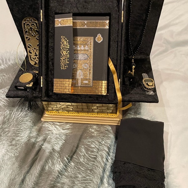 Personalized Quran With Velvet Box, Islamic Gift Set, Quran Gift Box ...