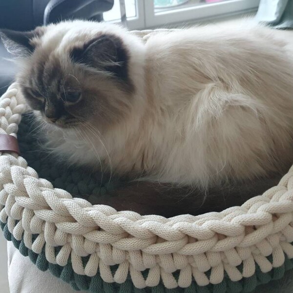 Cat Toy Basket / Catbasket / Chunky Crochet / Catear Basket / Recycled ...