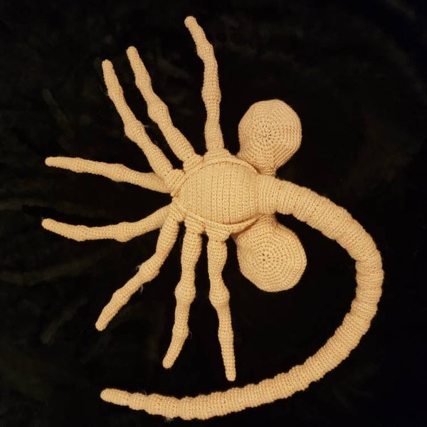 Facehugger Crochet Pattern - Etsy