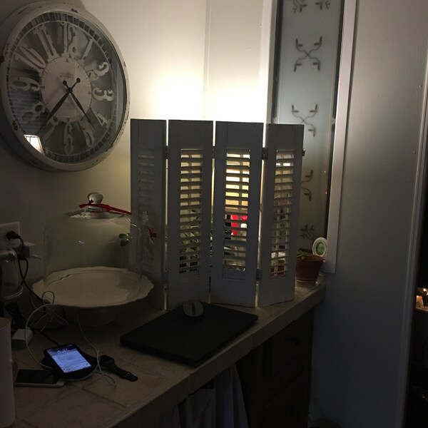 Vintage Wood Swivel Tilt Picture Frame, Vintage Tilt Frame, 8 X 12 Tilt ...