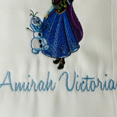 Ariel the Little Mermaid Embroidery Design, Ariel Embroidery Design ...