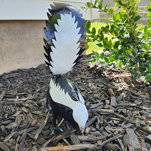 Handmade Metal Stinky Skunk | Yard Art Garden Decor | Artisan Made ...