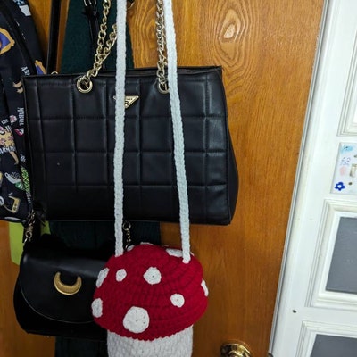 Crochet Bat AirPod Case - Etsy