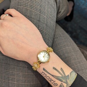 Dainty Vintage Minimalist Gold Womens Watch Small Face Watch for Women, Present for Her, Vintage ...