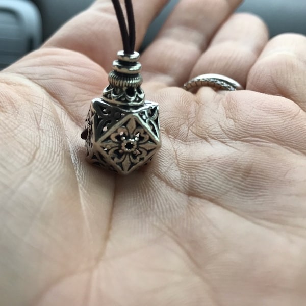 925 Sterling Silver Guru Beads Carved Flower Diamond Guru Bead , Mala ...